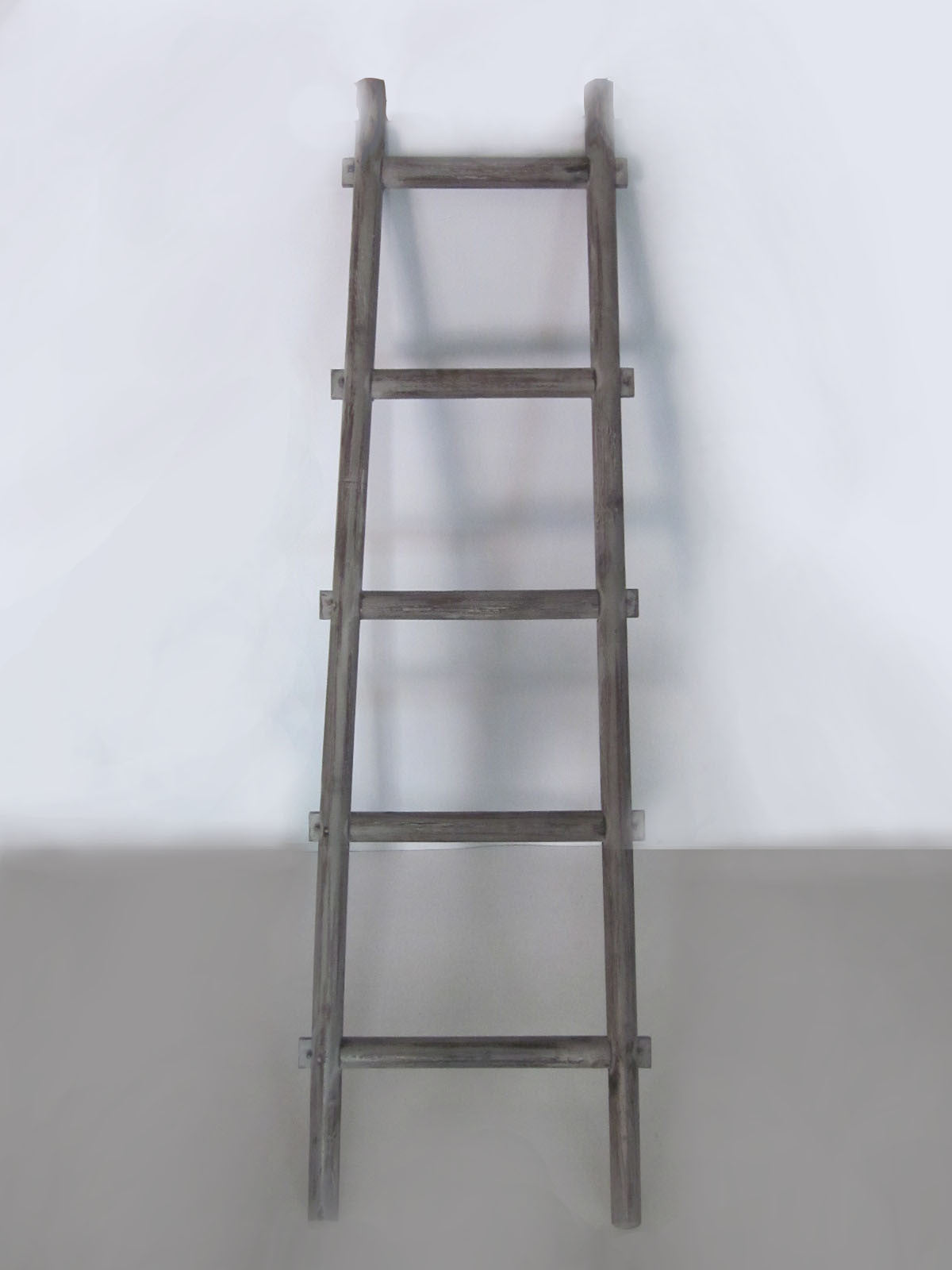 Screen Gems Wooden Ladder - SGT086 -Gray, Grey – Modish Store