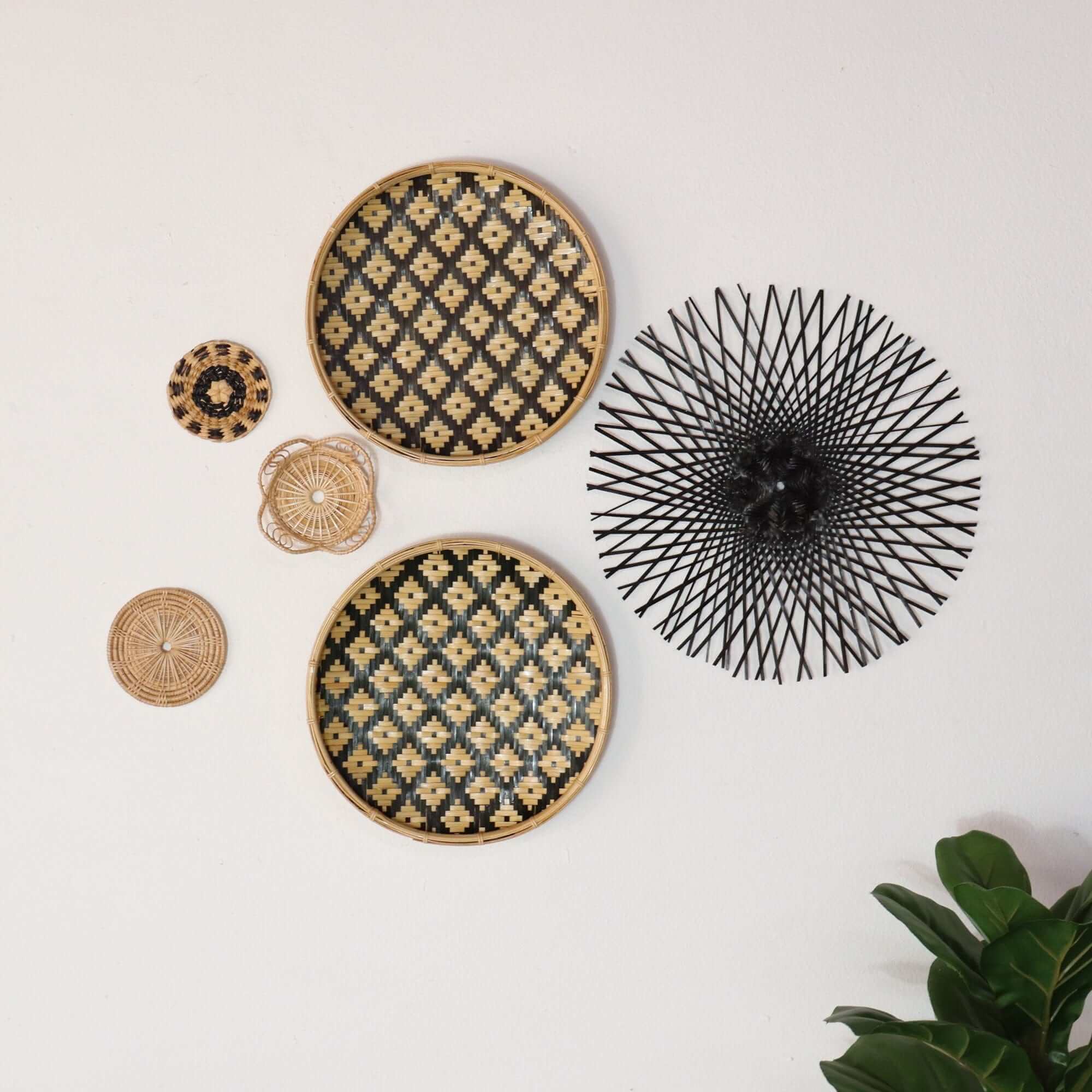 Chom Ma Nat - Wall Hanging By Thaihome – Modish Store